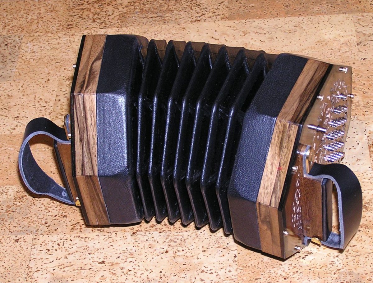Concertina | Ron Greene